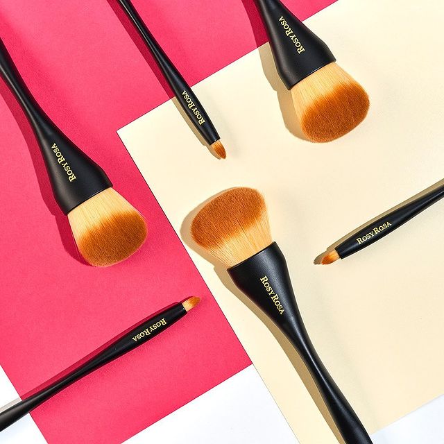 Hugely Popular 2024 NEWx ROSYROSA makeup tool essential . Don’t miss o – TAKASHIMA 高島生活館